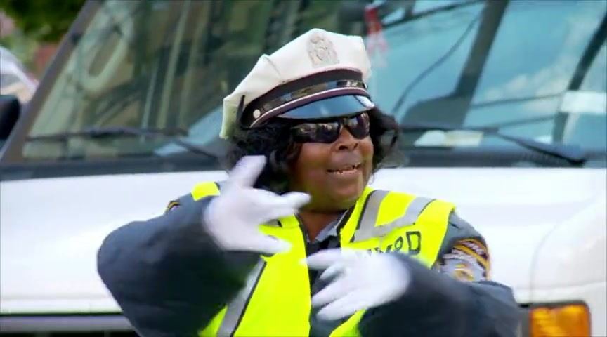 Dancing Traffic Cop Will Make You Stop and Smile