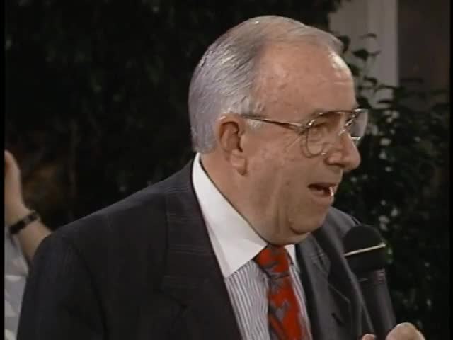 Bill & Gloria Gaither - Suppertime