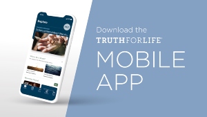 Listen to Alistair Begg Sermons - Truth For Life Radio