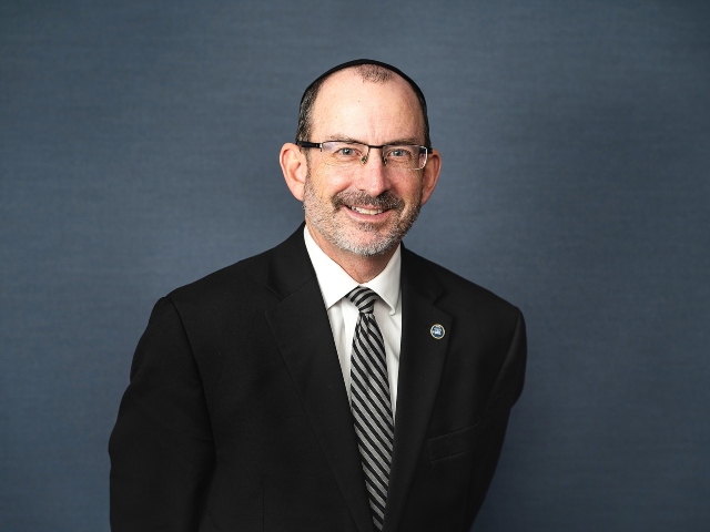 Psalm Chapter 107 Part 1 - Listen to Listen to Dr. Baruch Korman ...