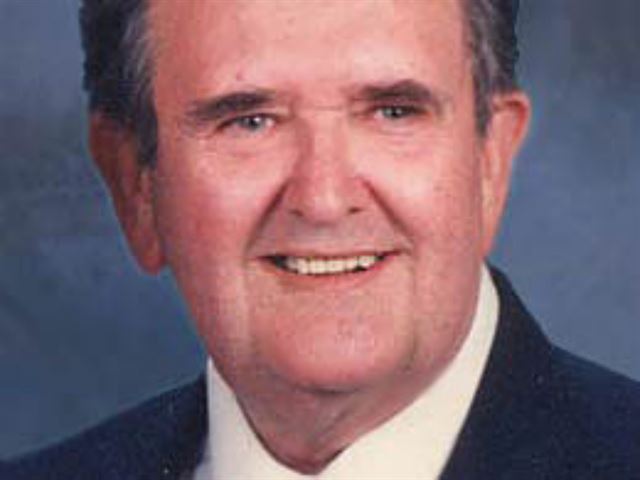 Hymns of Freedom and Victory - Listen to Through The Hymnbook with ...